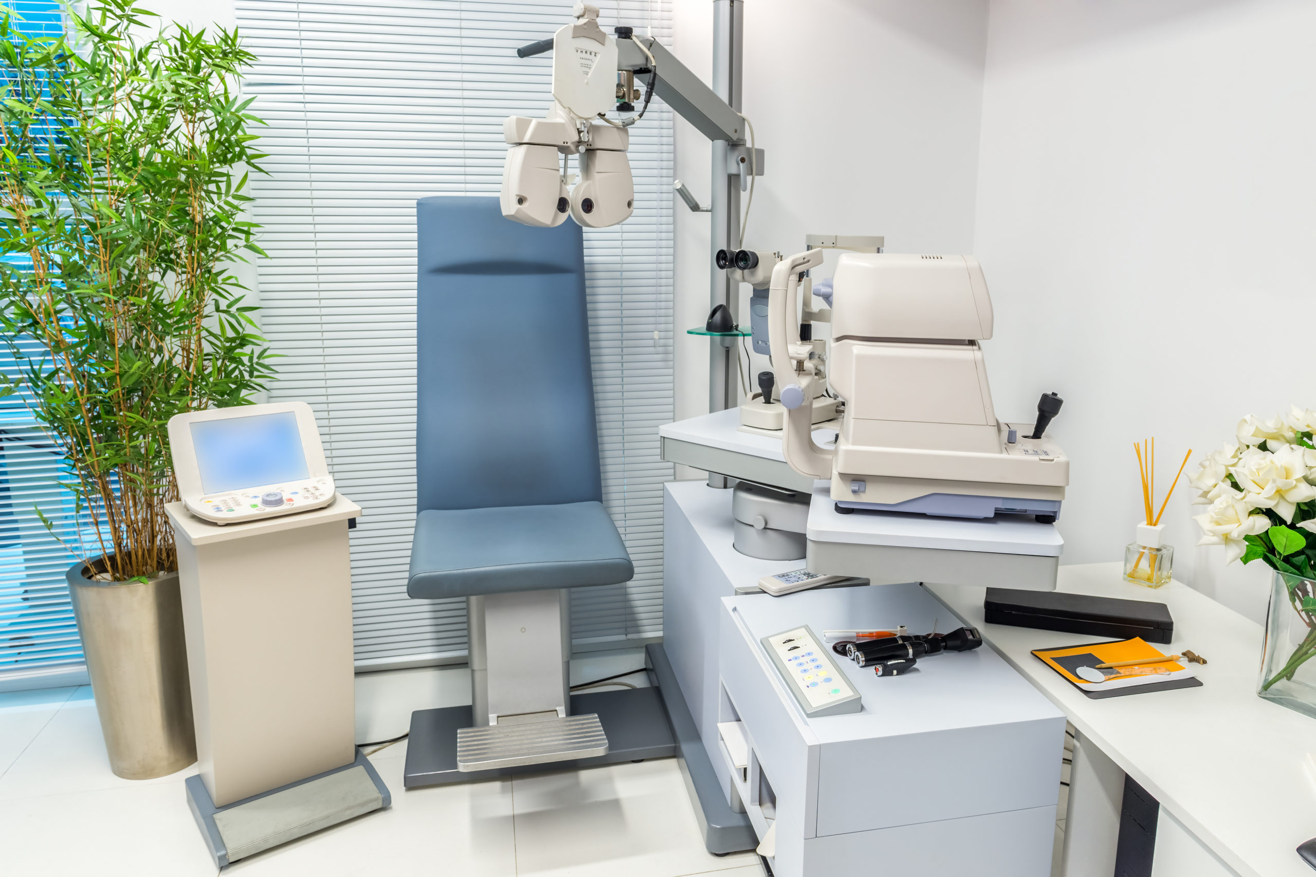 Key Tips Choosing Family Eye Doctor - Desert Family Vision Center